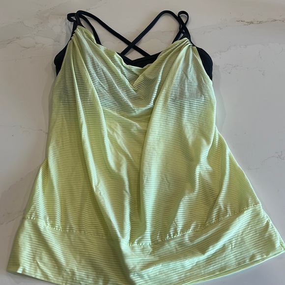 Lucy | Tops | Lucy Workout Top | Poshmark